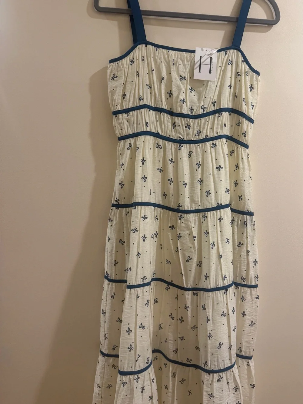 H Collection | Dresses | Hatch Collection Ivory Midi Dress With Navy ...